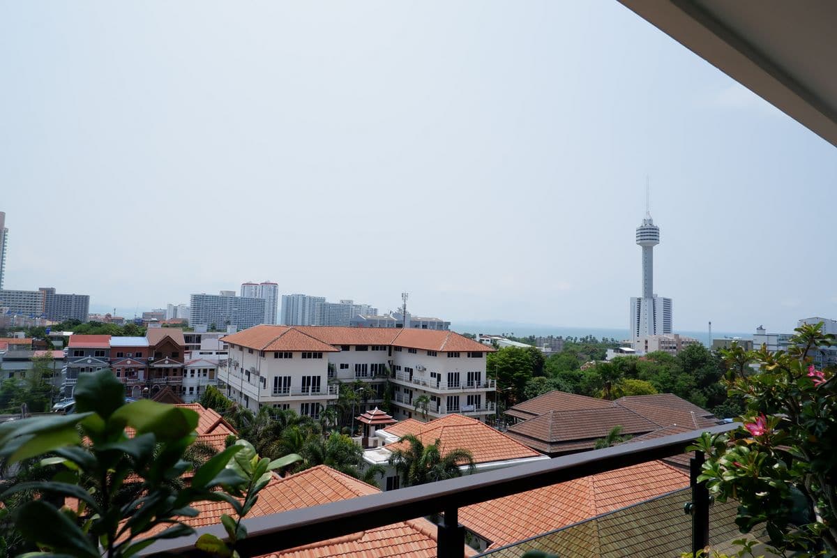 Siam Ocean View Pratamnak - Thai Property Group